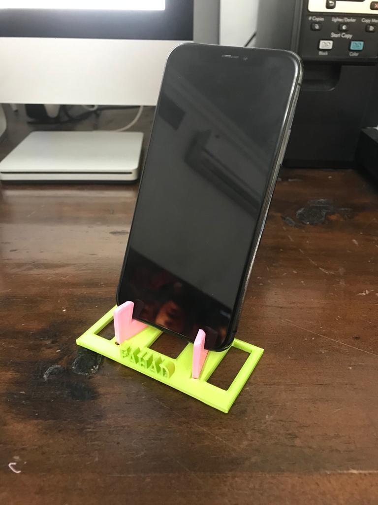 Archivo STL gratis Accesorio de soporte telefónico・Objeto de impresión ...