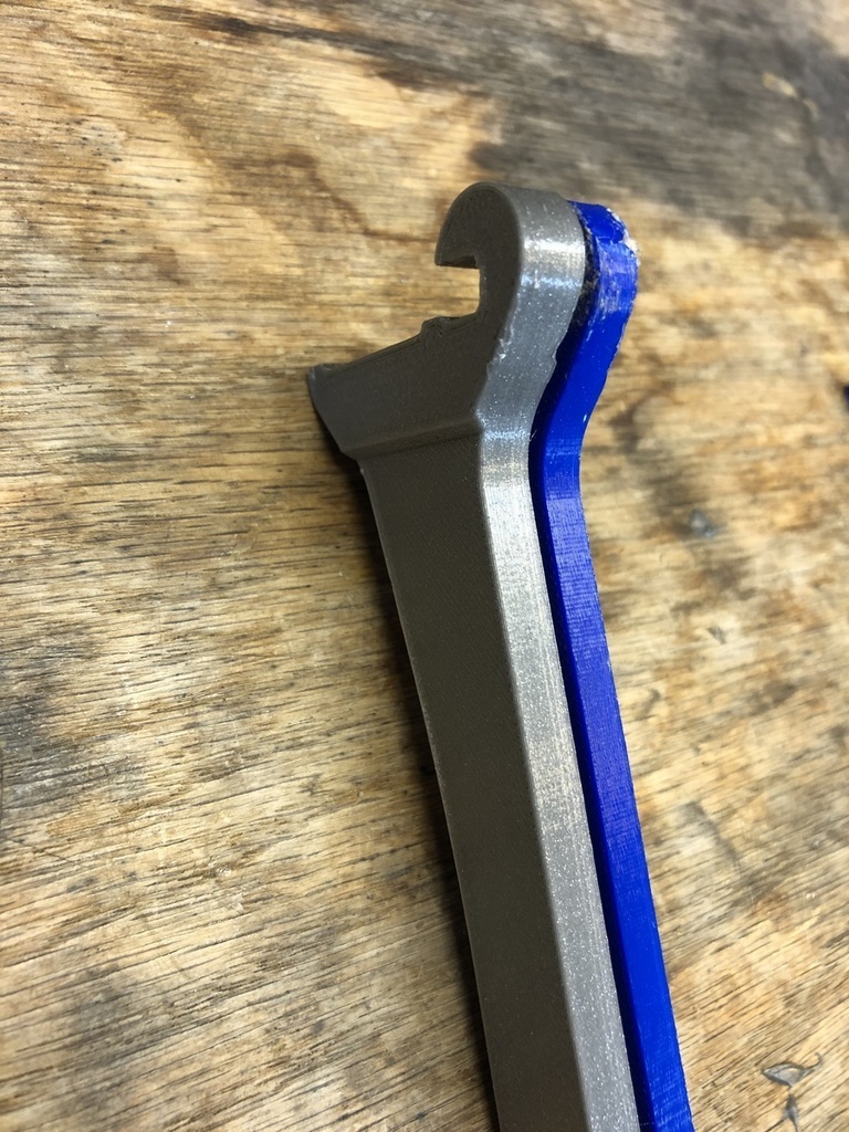 Free 3D file Flashforge Dreamer - Side loader Filament Spool Holder ...