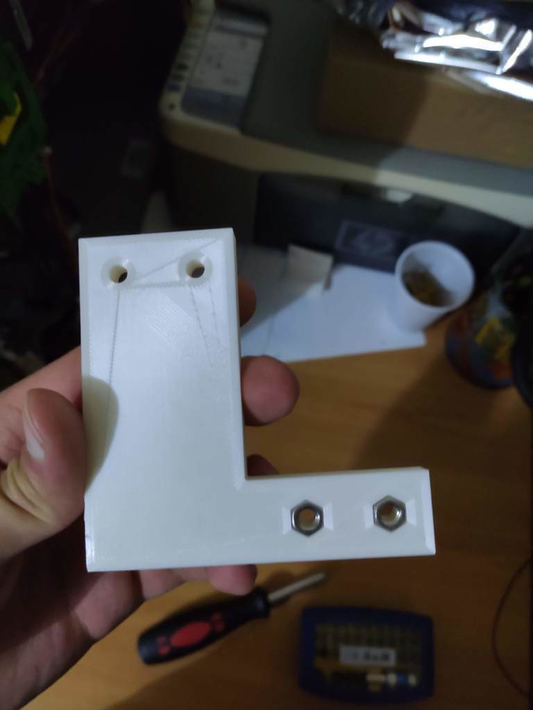 Free STL file Screen Support for 4020 (alfawise, longer models)・3D ...