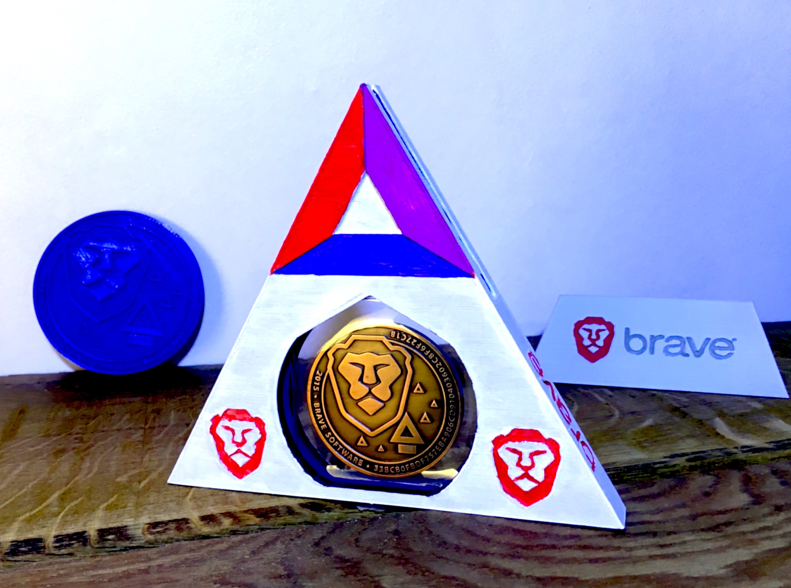 Fichier STL gratuit Brave Coin Shelter 🪙・Modèle pour impression 3D à ...