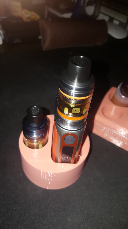 Fichier STL gratuit Vaporesso Swag Cup Holder 🔧・Plan imprimable en 3D à ...