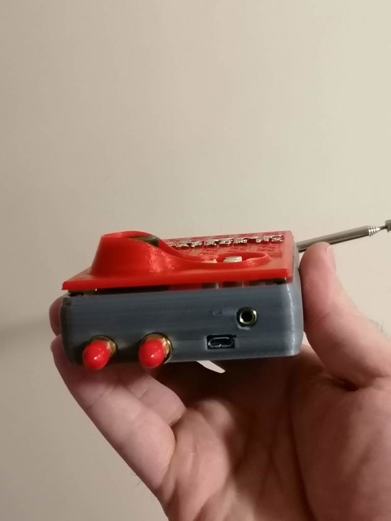 Free STL file Magnetic faceplate protector for HackRF Portapack H2 case ...