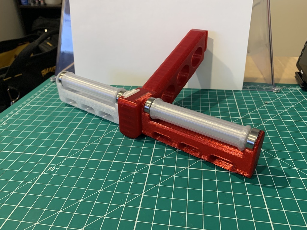 Free 3D file Dual Filament Holder - Wall Mount・3D printer design to ...