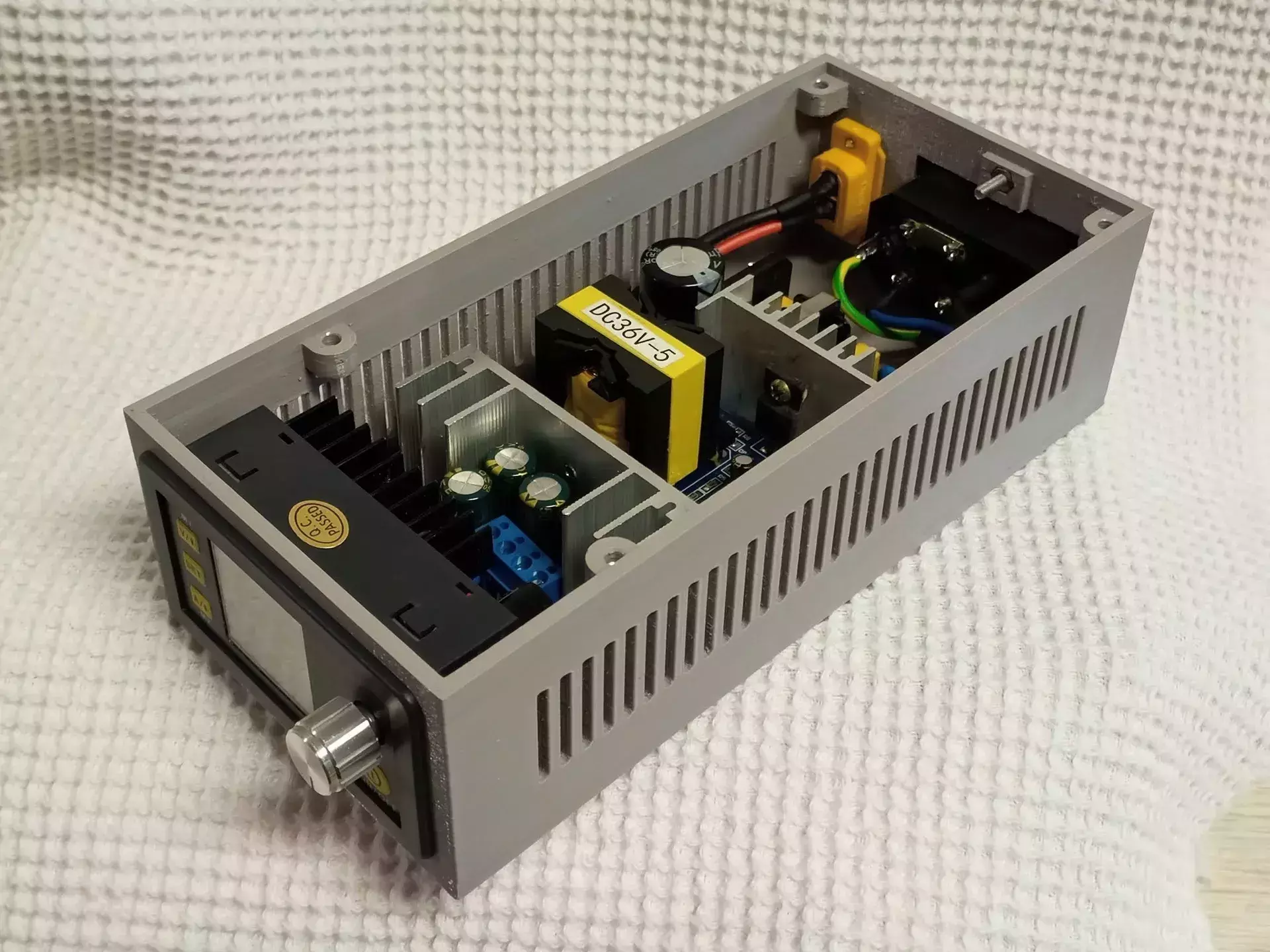 Free 3D file DC Variable Power Supply 🔌・Model to download and 3D print ...