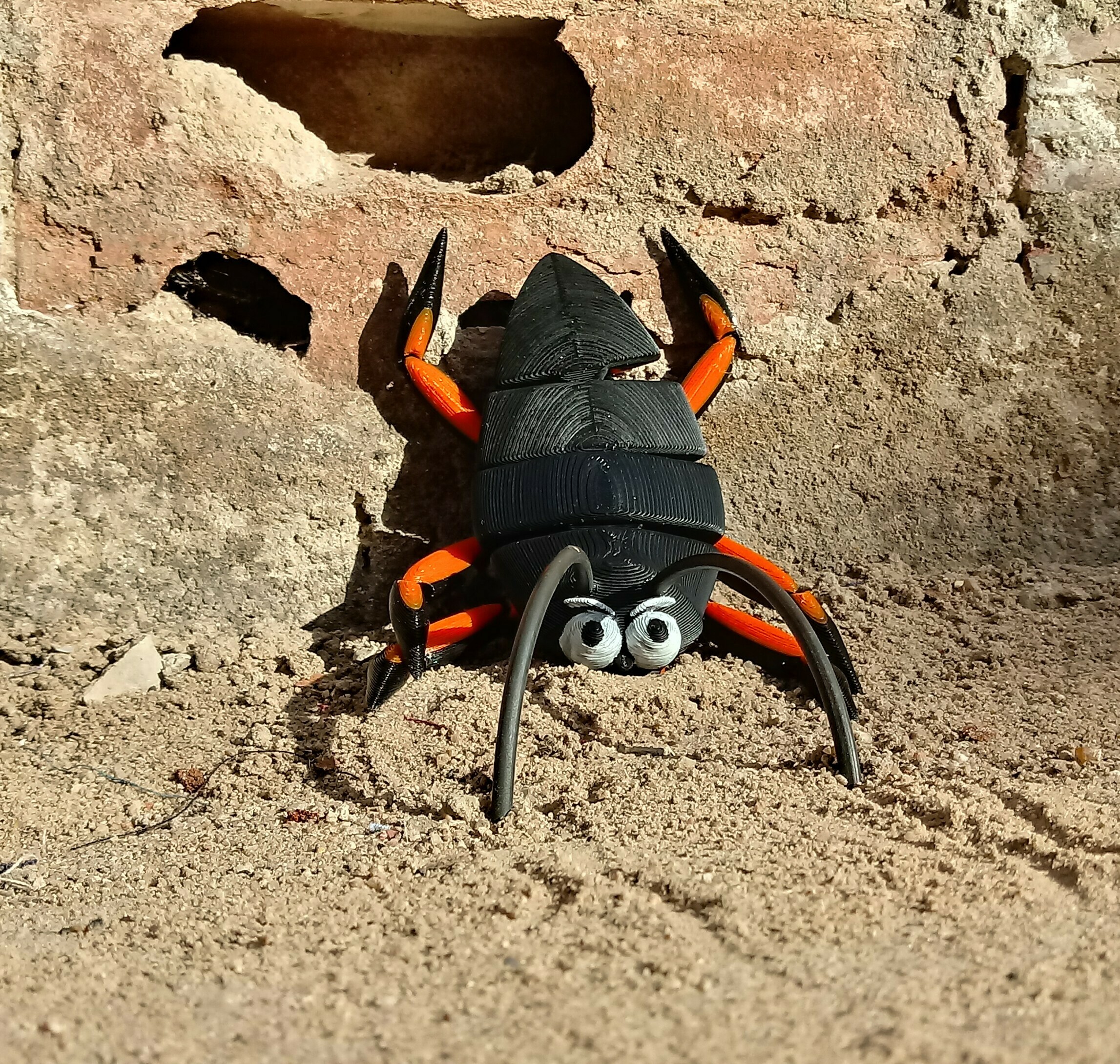 STL file flexi print cockroach angry 🪳・3D print object to download・Cults