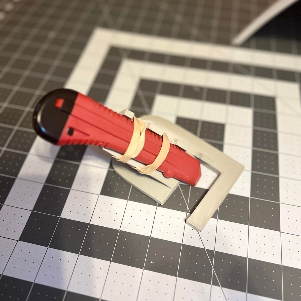 Free 3D file Universal Bevel Grip - 45 Degree Angle Cutter・3D printing ...