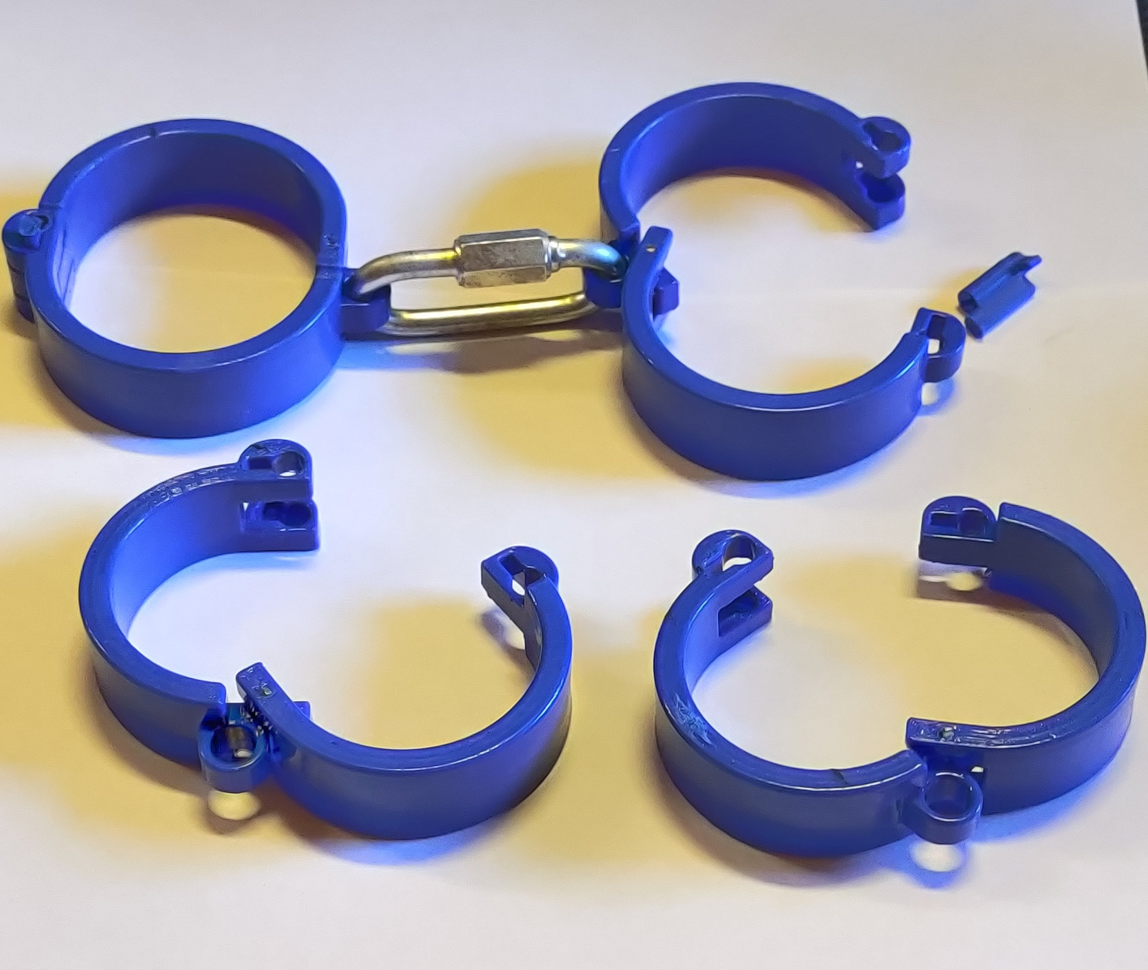 STL file Lockable Wrist Cuffs/Shackles for Her・3D print model to download・Cults