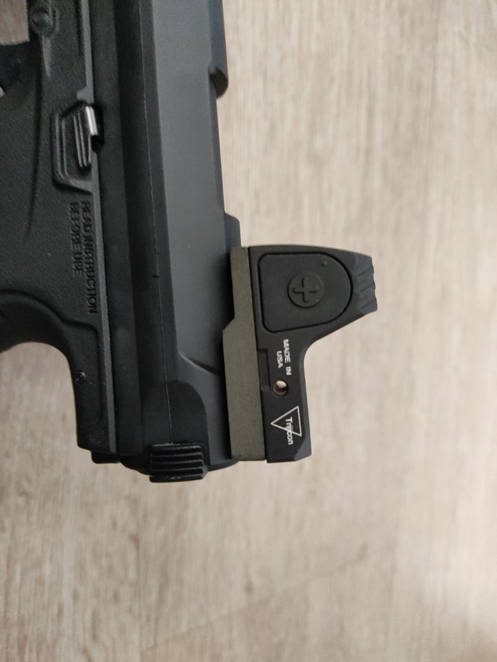 STL file AAP-01 RMR PLATE・3D printer model to download・Cults