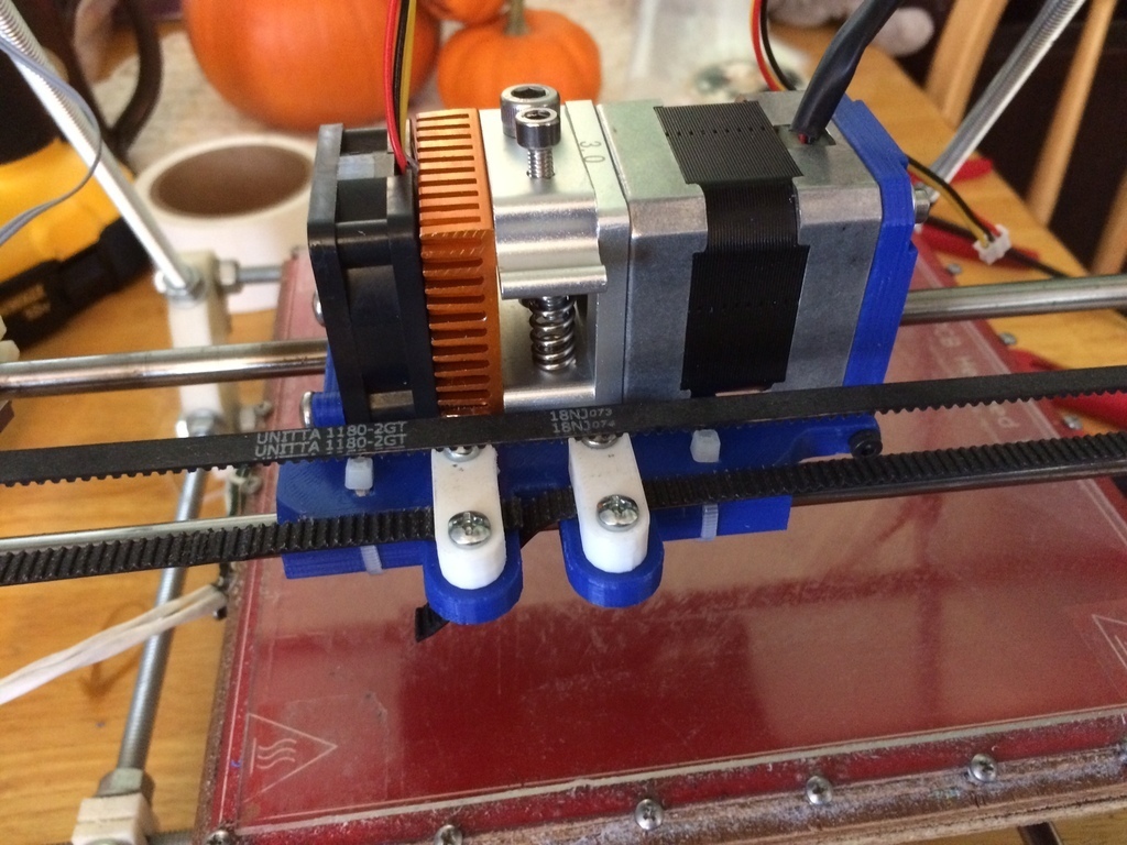 Free 3D file MK8 Printhead horizontal Carriage and Ninja Flex / TPU ...