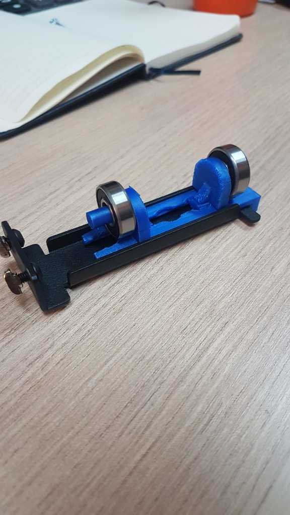 Archivo STL gratis Soporte de filamento Spool_holder para Tronxy・Objeto ...