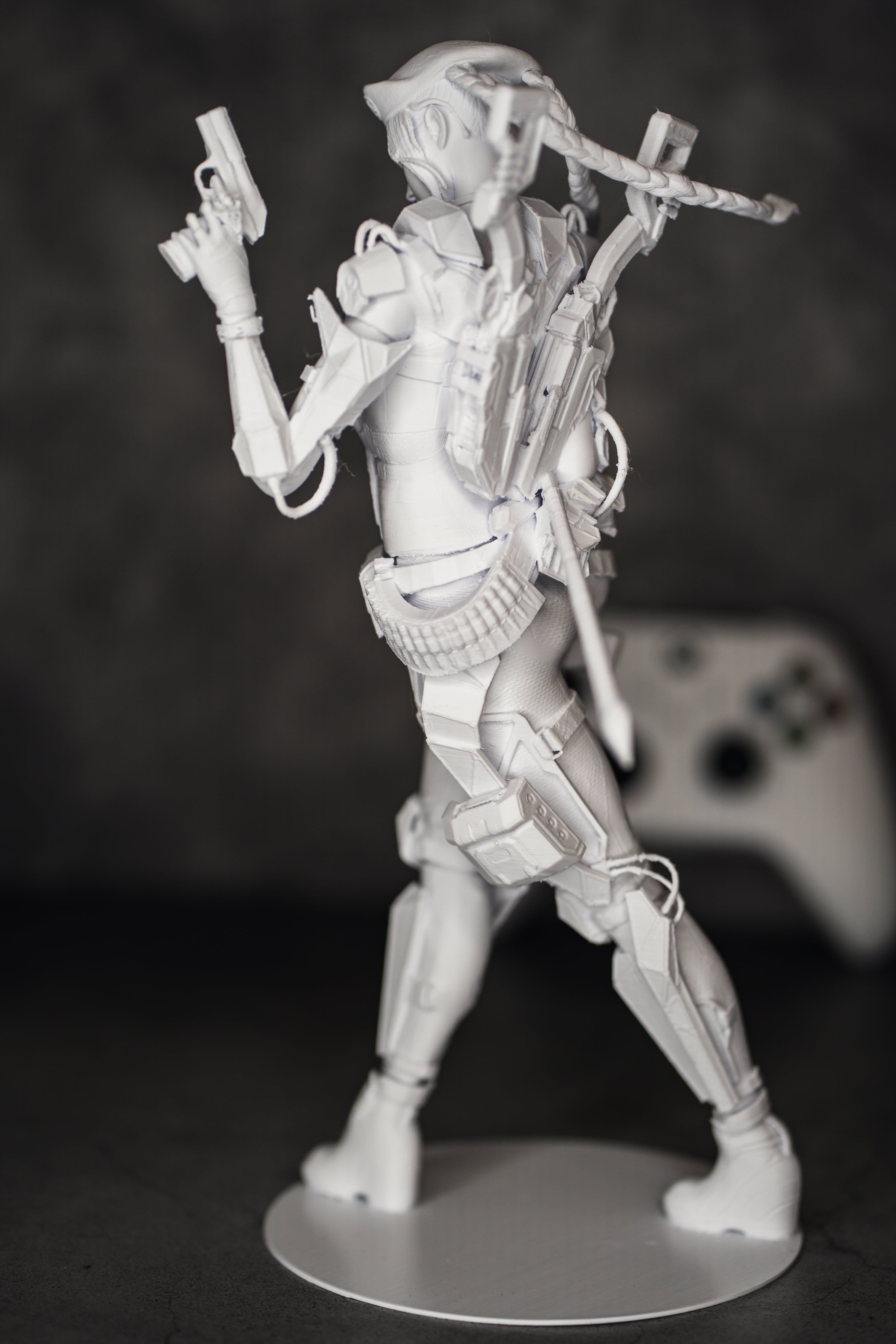 STL file Apex Legends Loba (Arms Dealer dynamic pose) | High Detail ...