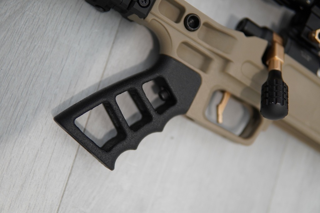 Archivo 3D gratis Empuñadura GBB o SSG10 A3・Diseño de impresora 3D para descargar・Cults