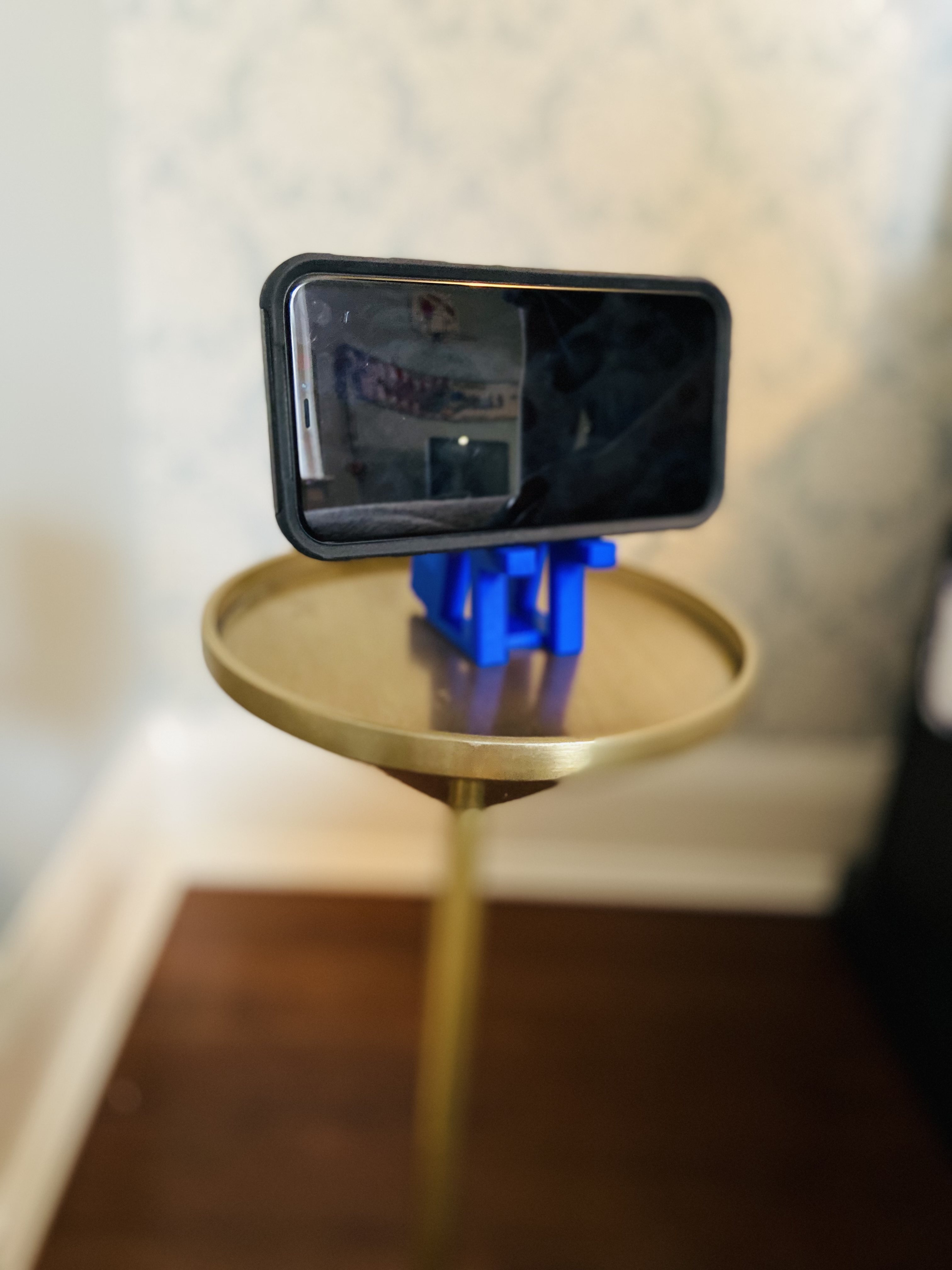 STL file Multi Purpose Stand 📞・3D printer model to download・Cults