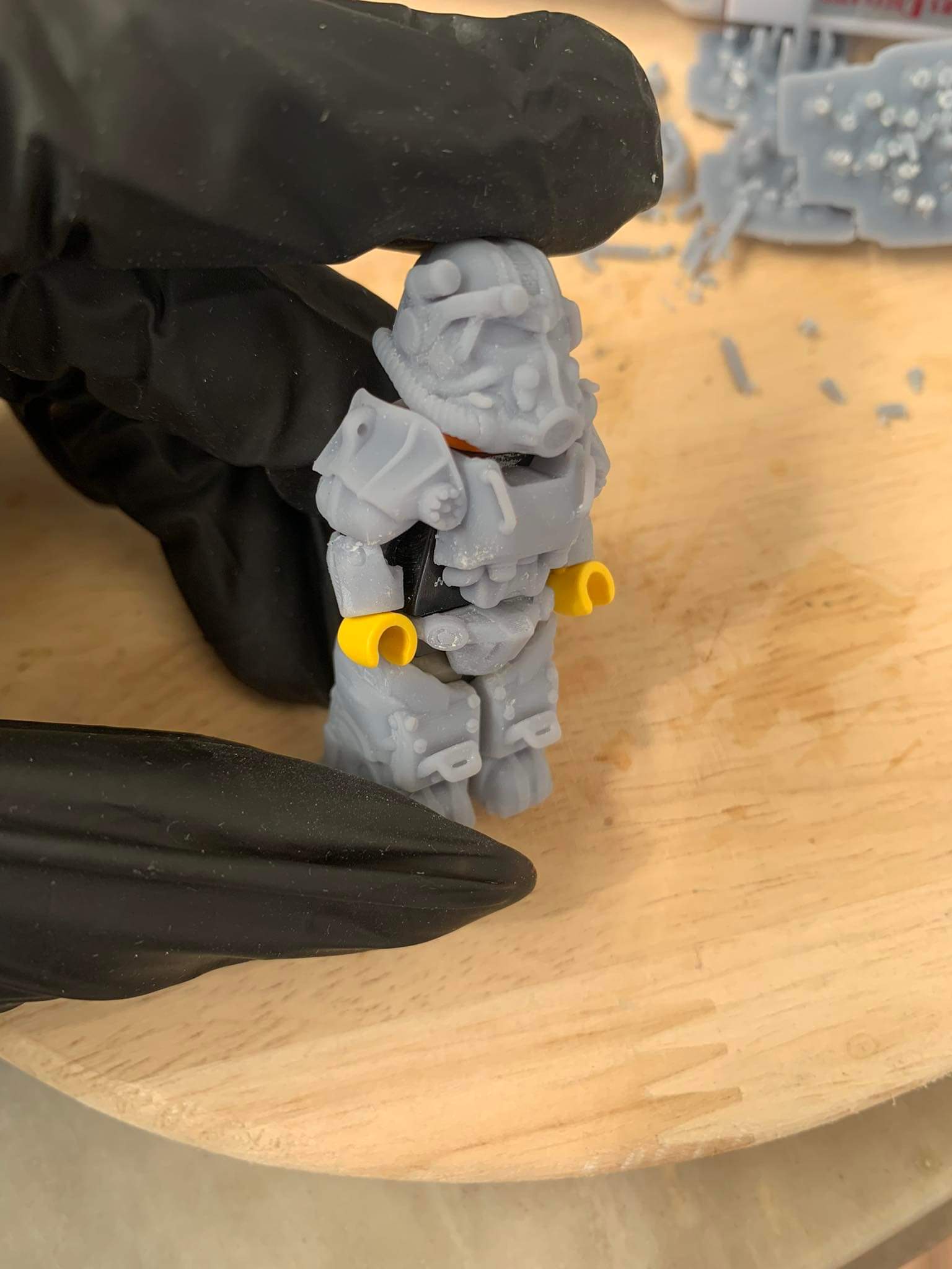 3D file Fallout T60 Armor (block compatible) 🧱・3D printable model to ...