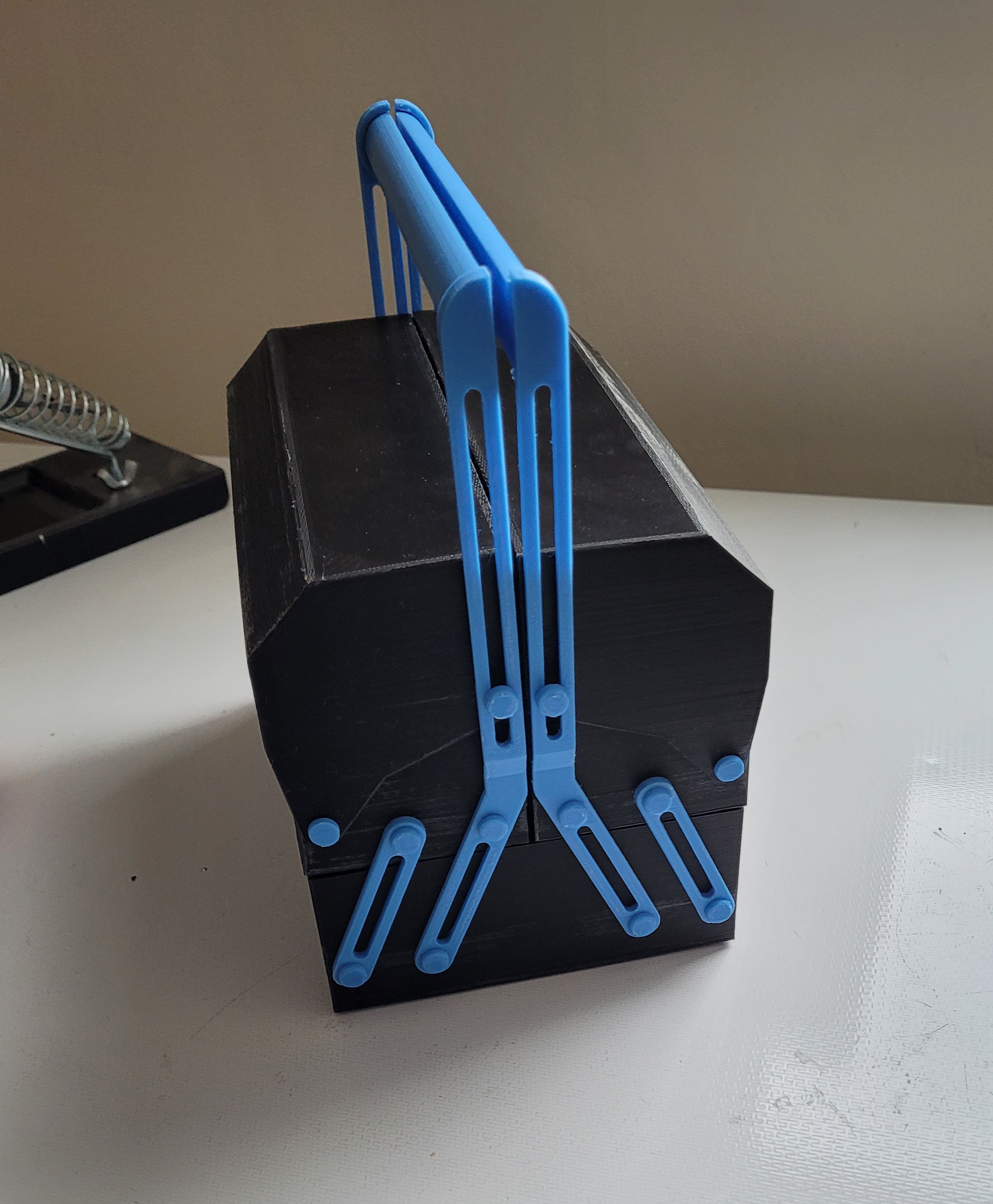3D printer Toolbox • made with Ender 3Pro・Cults