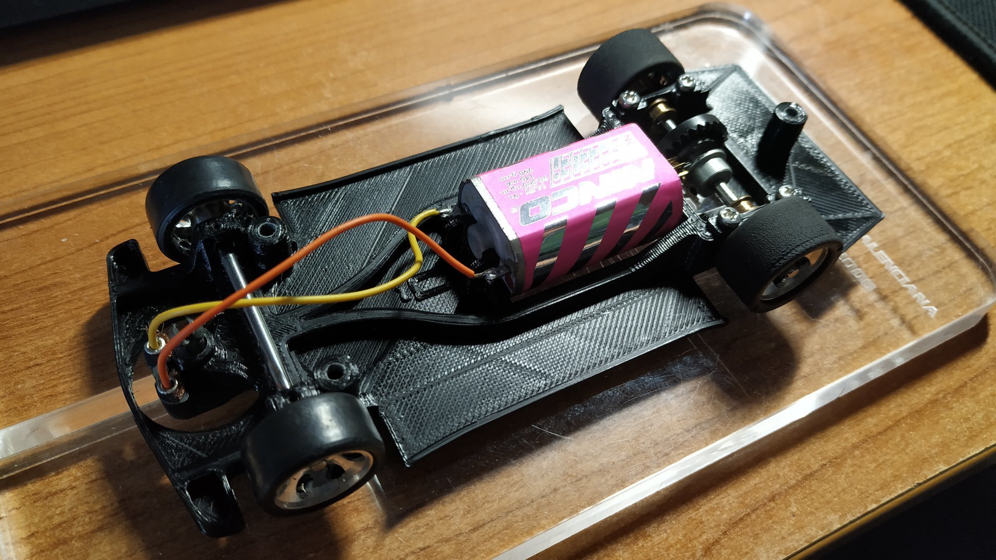 3D file Slot Chassis BMW M3 E30 Fly Slot Cars 🪰・3D print design to ...