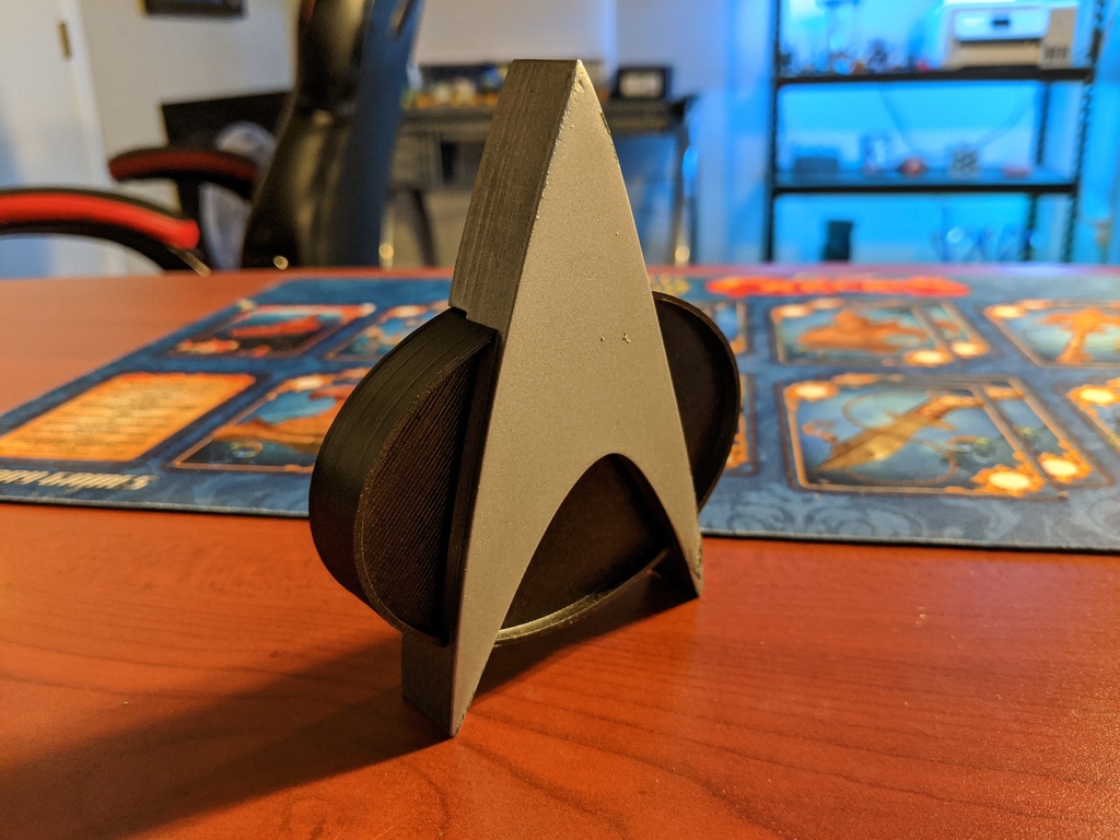 Free 3D file Star Trek Comm Badge・Model to download and 3D print・Cults