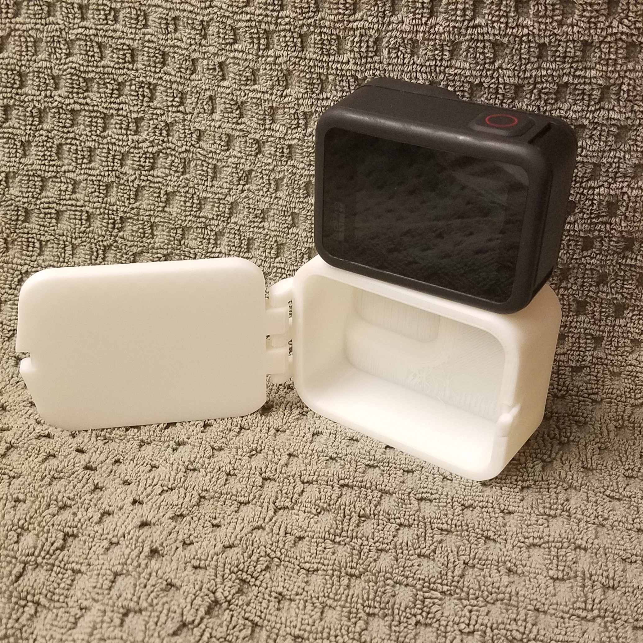 Free STL file Hero 8 Storage Case・Model to download and 3D print・Cults