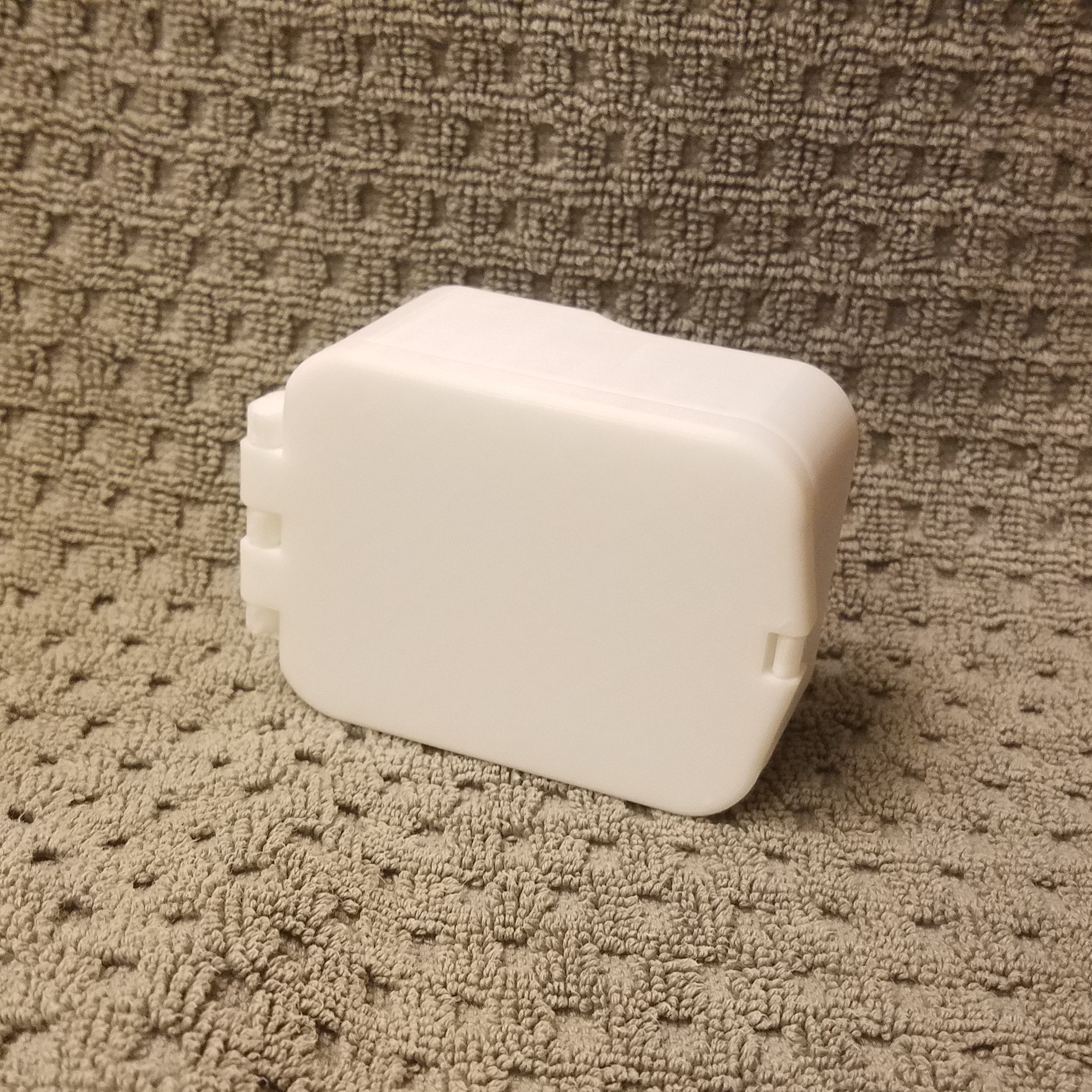 Free STL file Hero 8 Storage Case・Model to download and 3D print・Cults