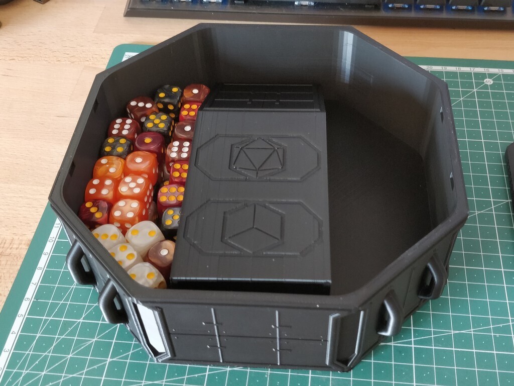Free STL file Dice Tray, Tower, and Latching Lid - War Gaming Terrain ...