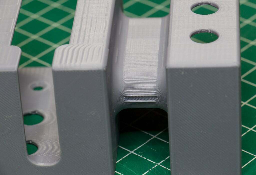 Free STL file Extech TL809 Test Lead Kit Wall Mount・3D printable design ...