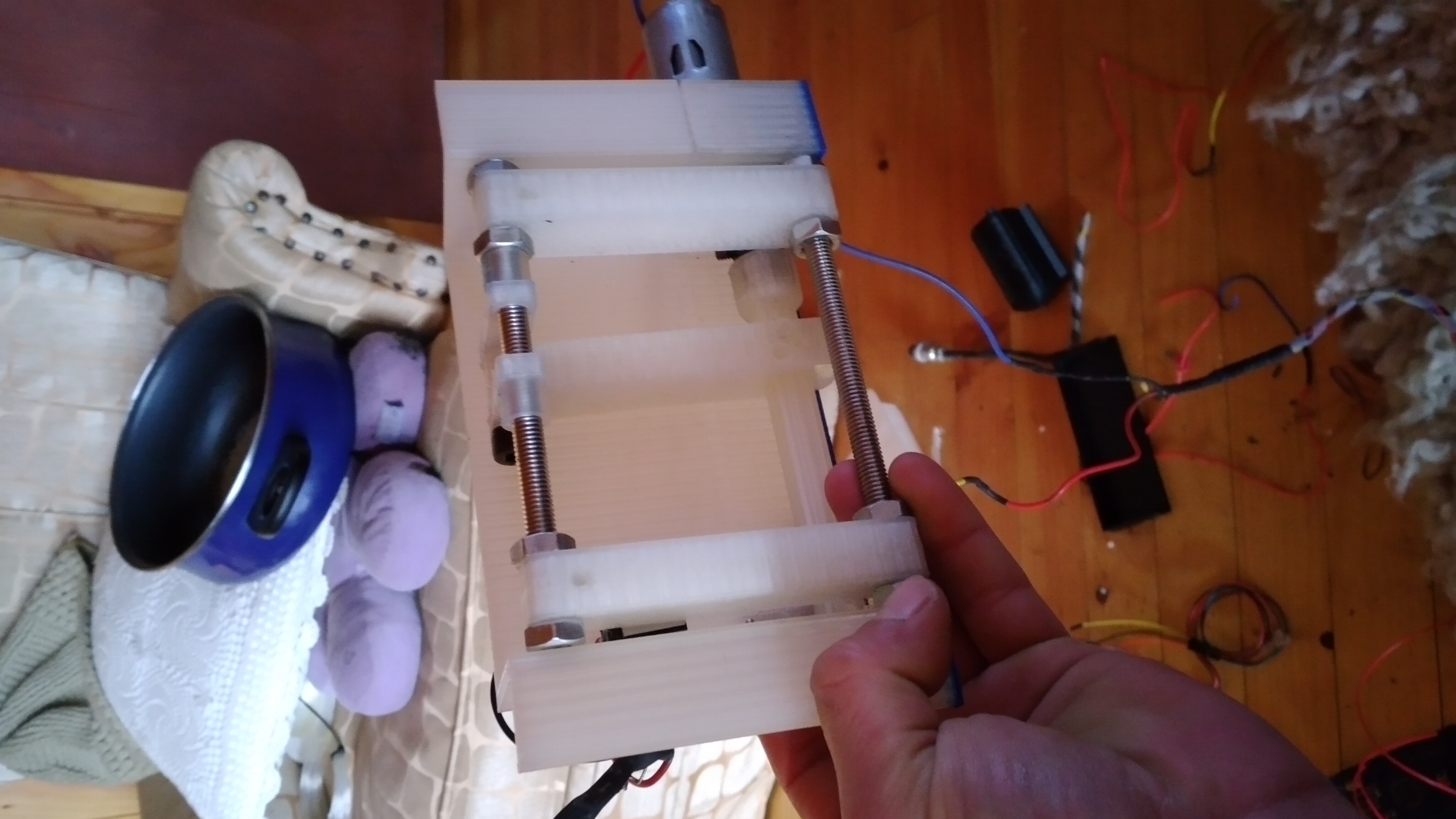 STL file License plate flipper 🔧・3D printable design to download・Cults