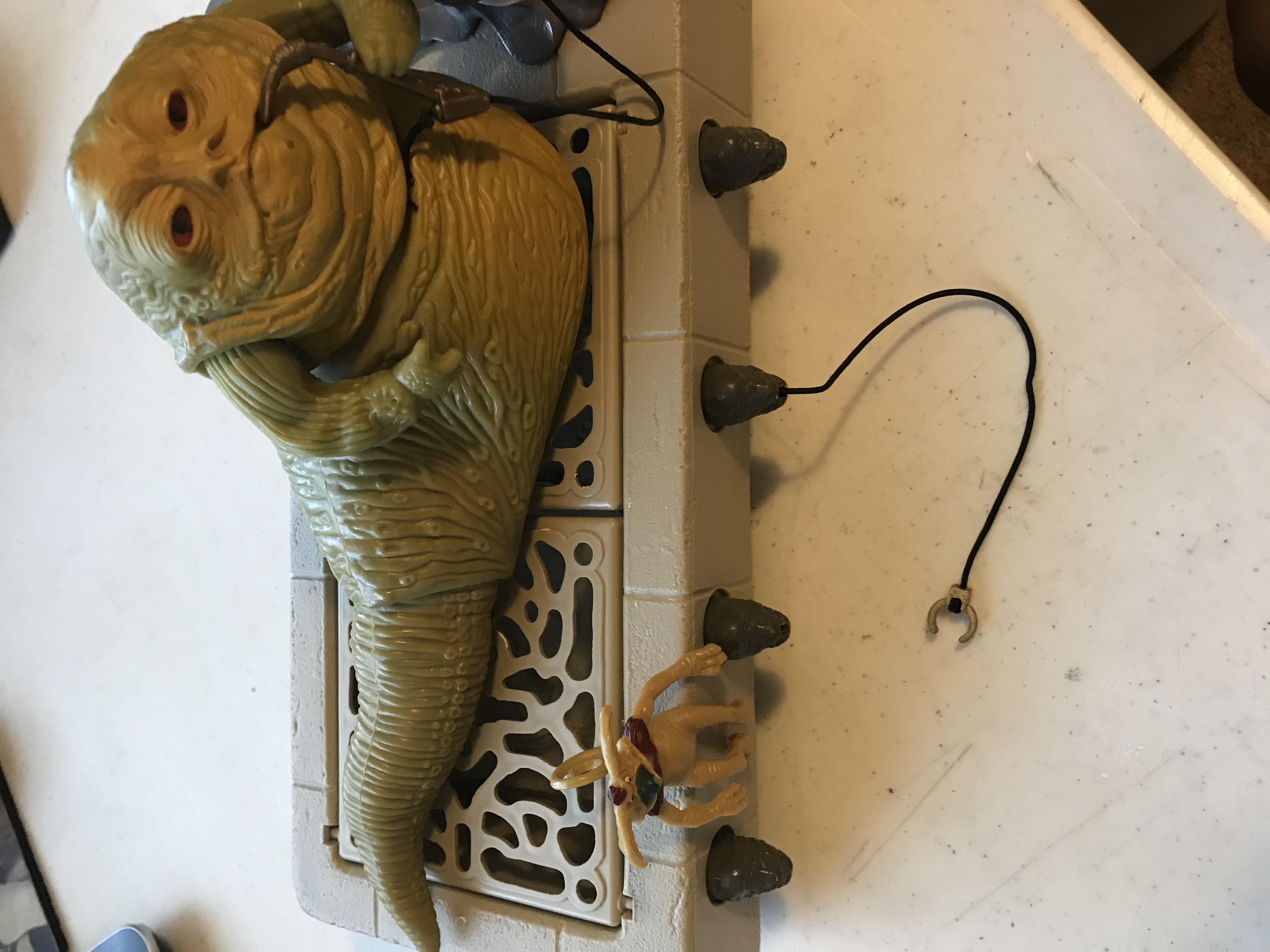 STL file Jabba the Hutt Neck Collar・3D printing template to download・Cults