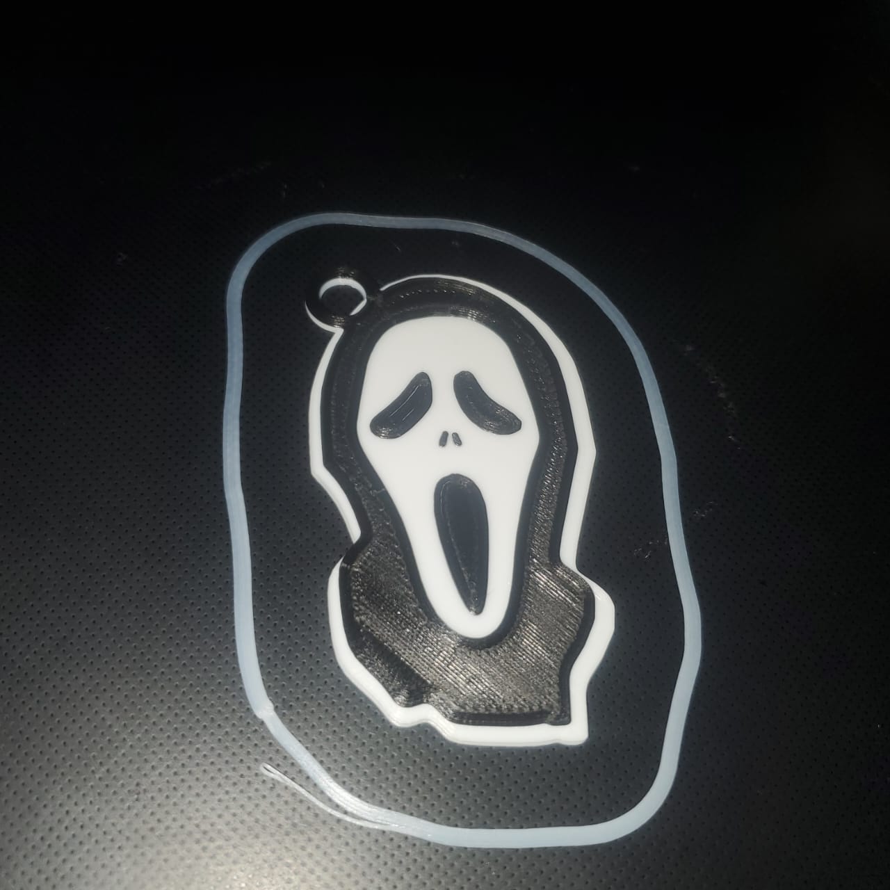 STL file Ghostface key ring・Design to download and 3D print・Cults