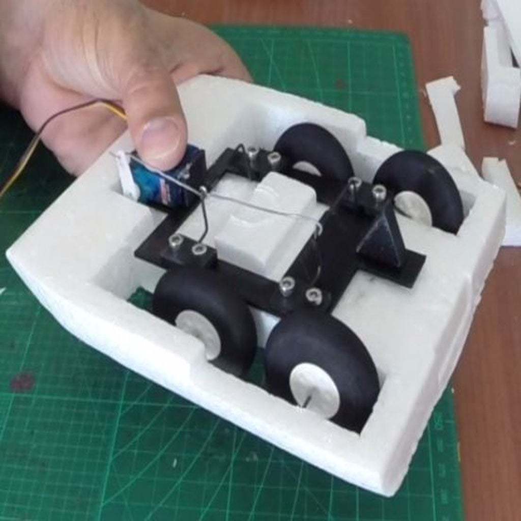 Free STL file C160 central landing gear 🛬・3D print object to download・Cults