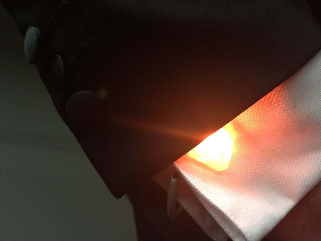 Free STL file Illuminated Cufflinks 👔・3D printing idea to download・Cults