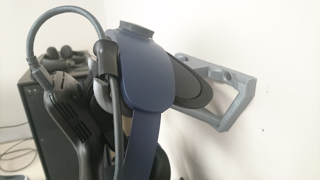 Free 3D file HTC Vive Pro wall mount 🖥️・Design to download and 3D print ...