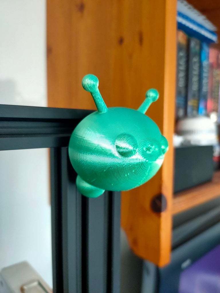 Free STL file Mooncake - Final Space・3D print design to download・Cults