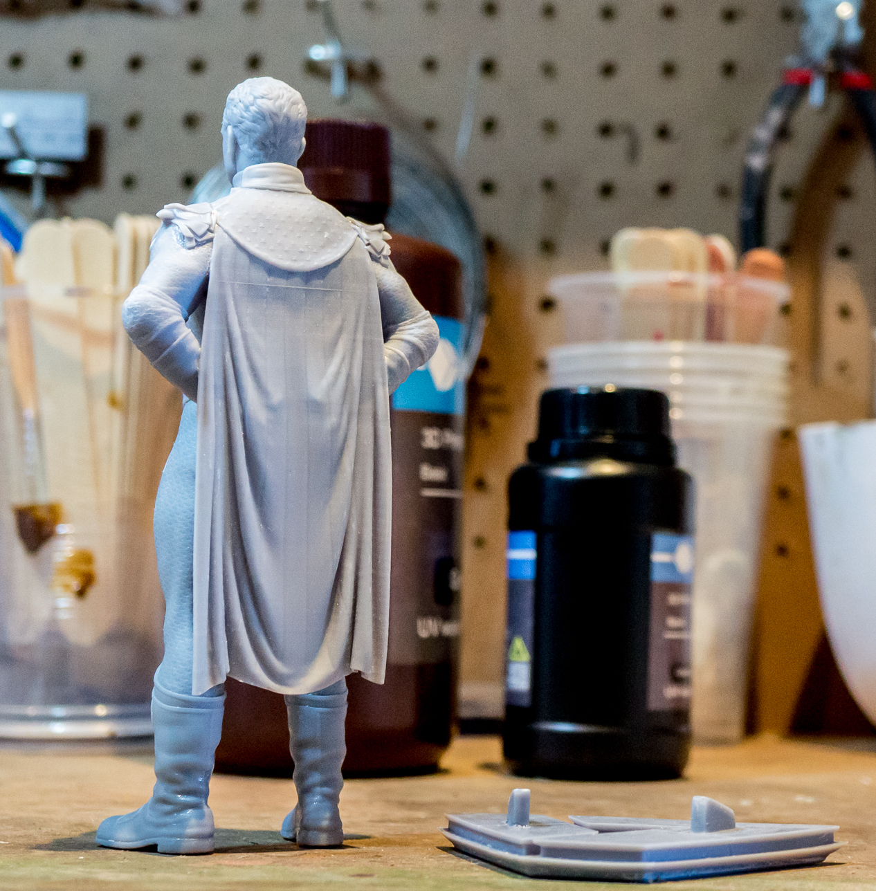 3D file Homelander Statue・3D printable model to download・Cults