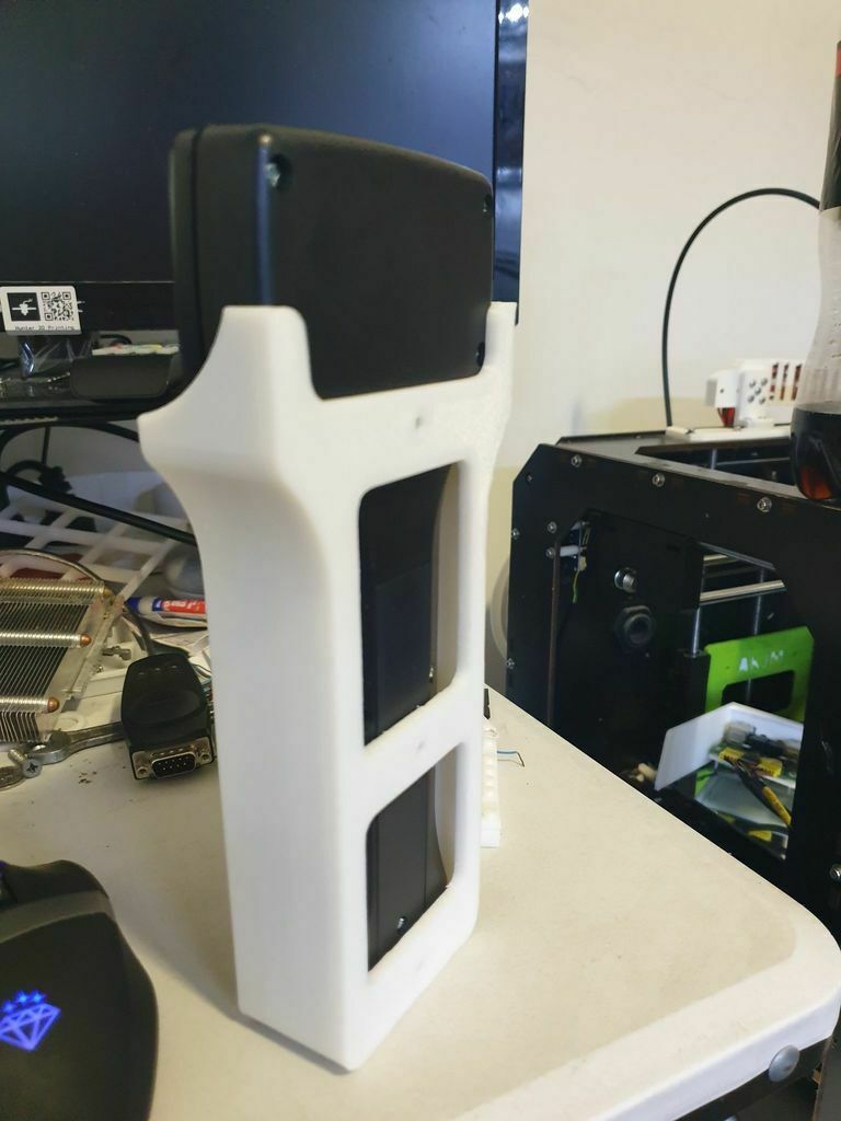 Free STL file NCE Power CAB Holster 🚕・3D printable object to download・Cults