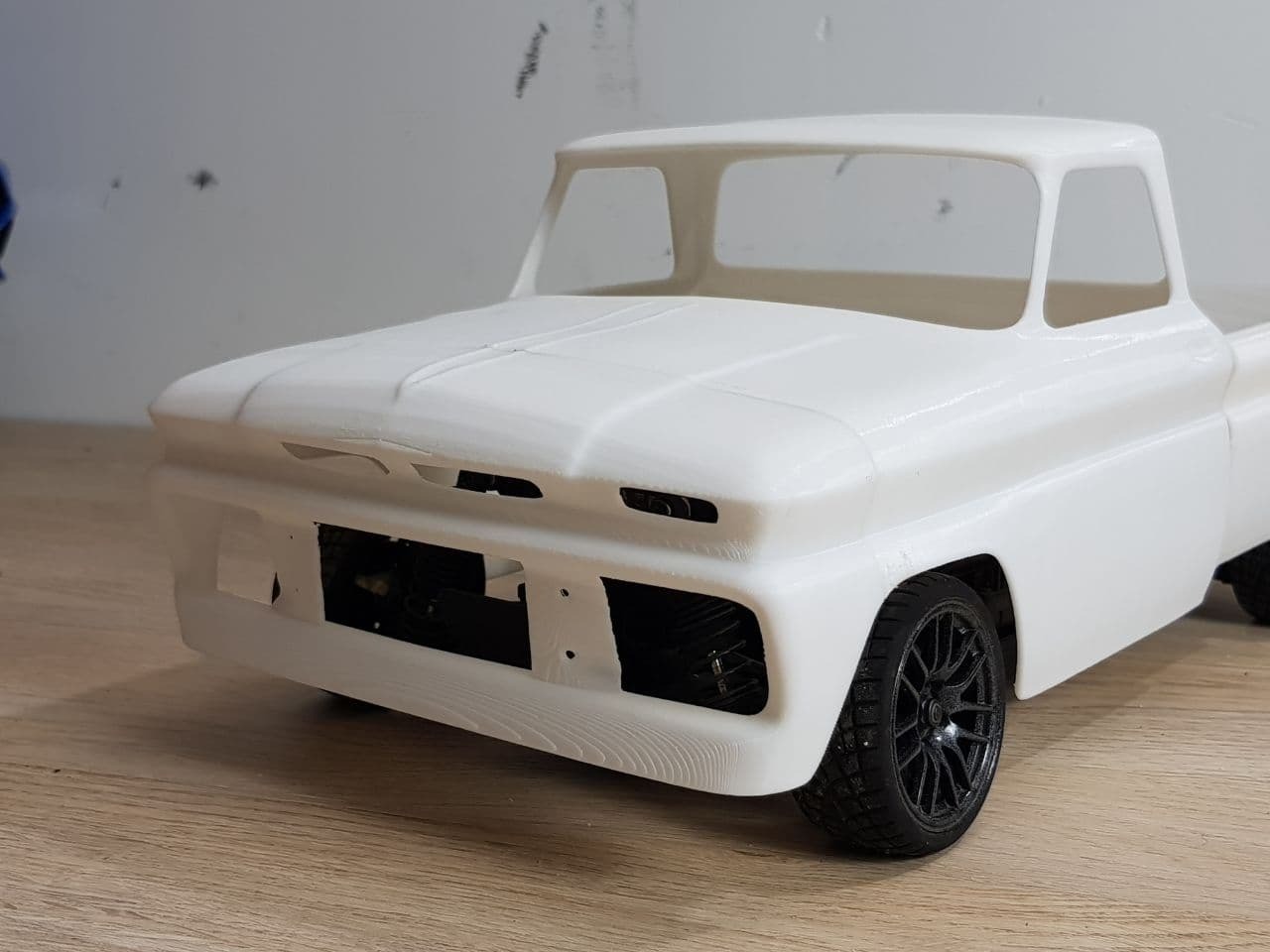 STL file Chevy C10 10th scale 🚗・3D printer design to download・Cults