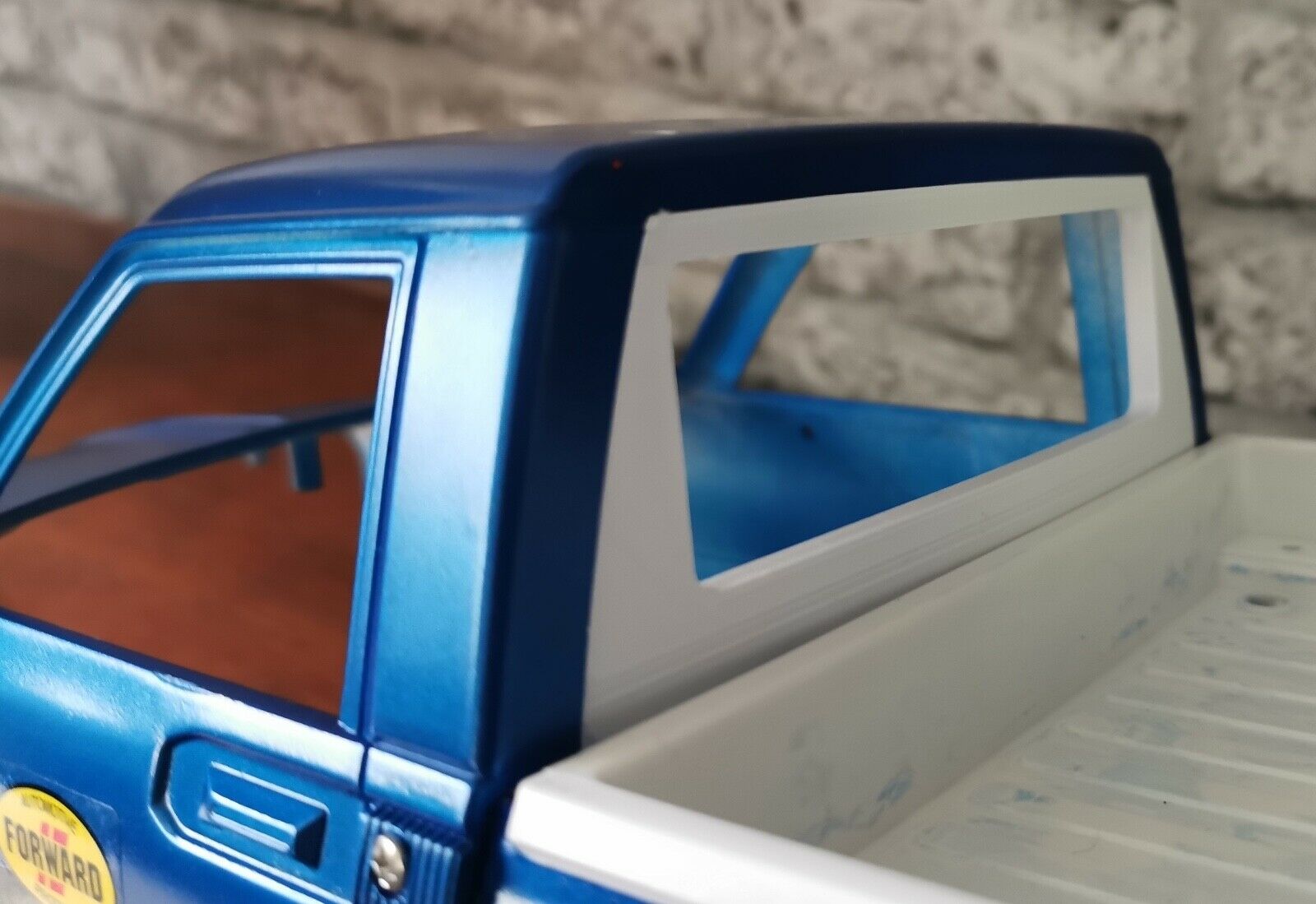 STL file Tamiya Bruiser / HGP407 Rear Window Frame・3D printable design ...