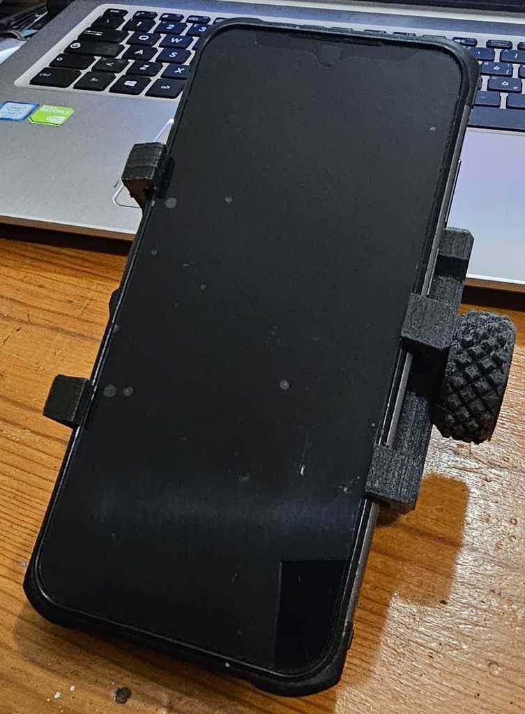 Free 3D file Big phone holder・3D printable model to download・Cults