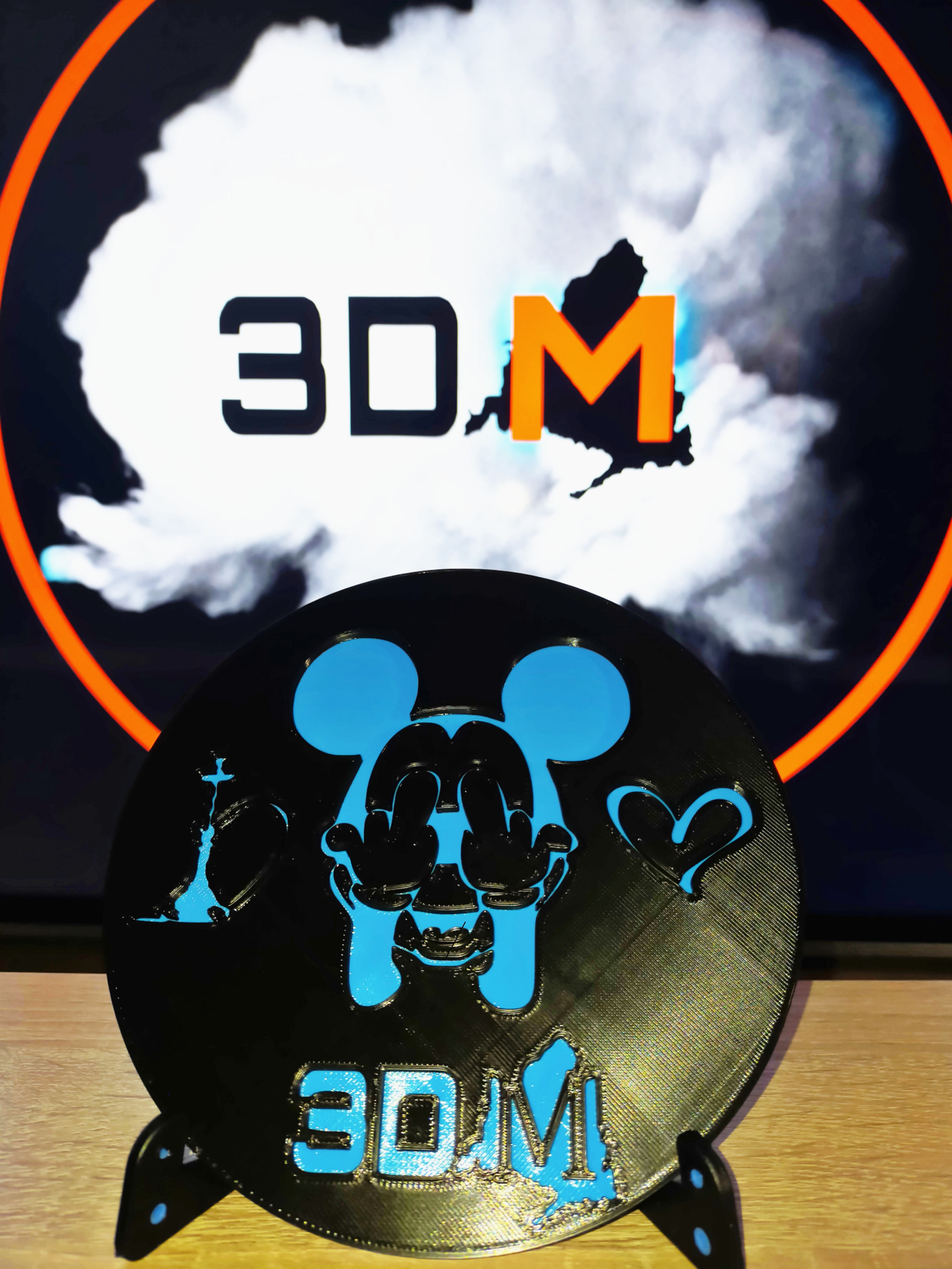 STL file MICKEY MOUSE BONG MAT・3D printable design to download・Cults