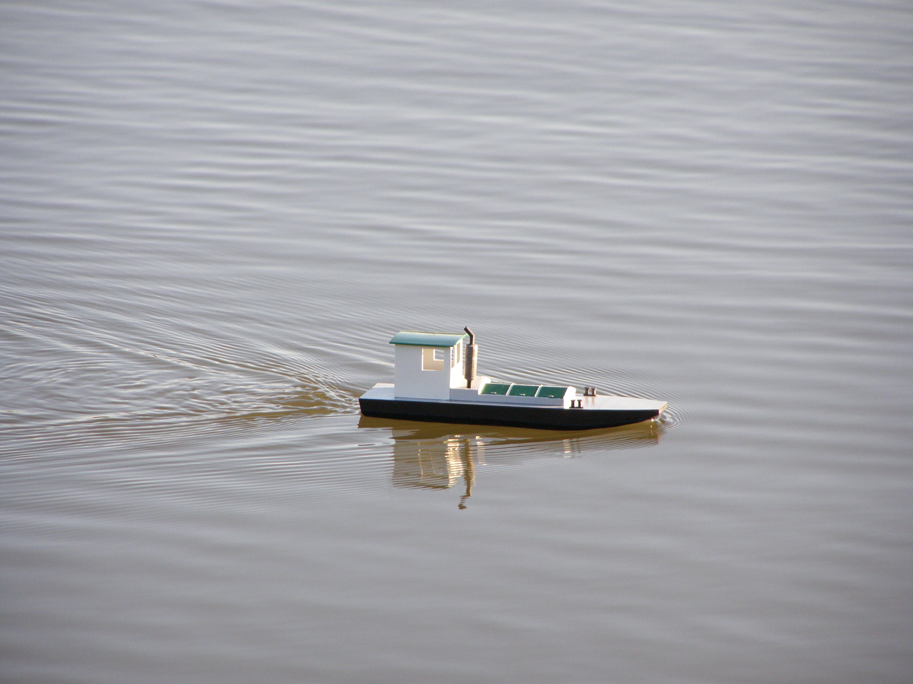 Download STL file Mikul - simple small RC boat 1:32 • 3D printing ...