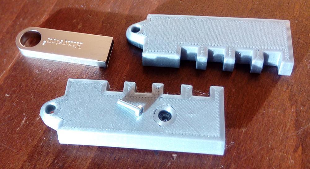 Free STL file Kingston DT case for USB Flash drive variable cryptex 💾 ...