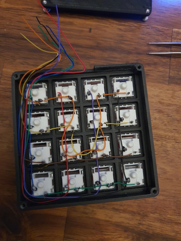 Archivo STL gratuito Teclado Macro DIY・Objeto para descargar e imprimir ...