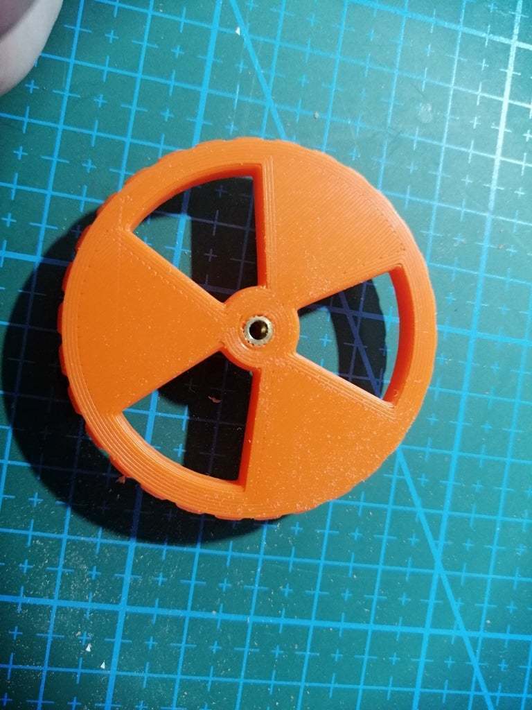 STL file Leveling wheel for anycubic i3 Mega・3D print design to ...
