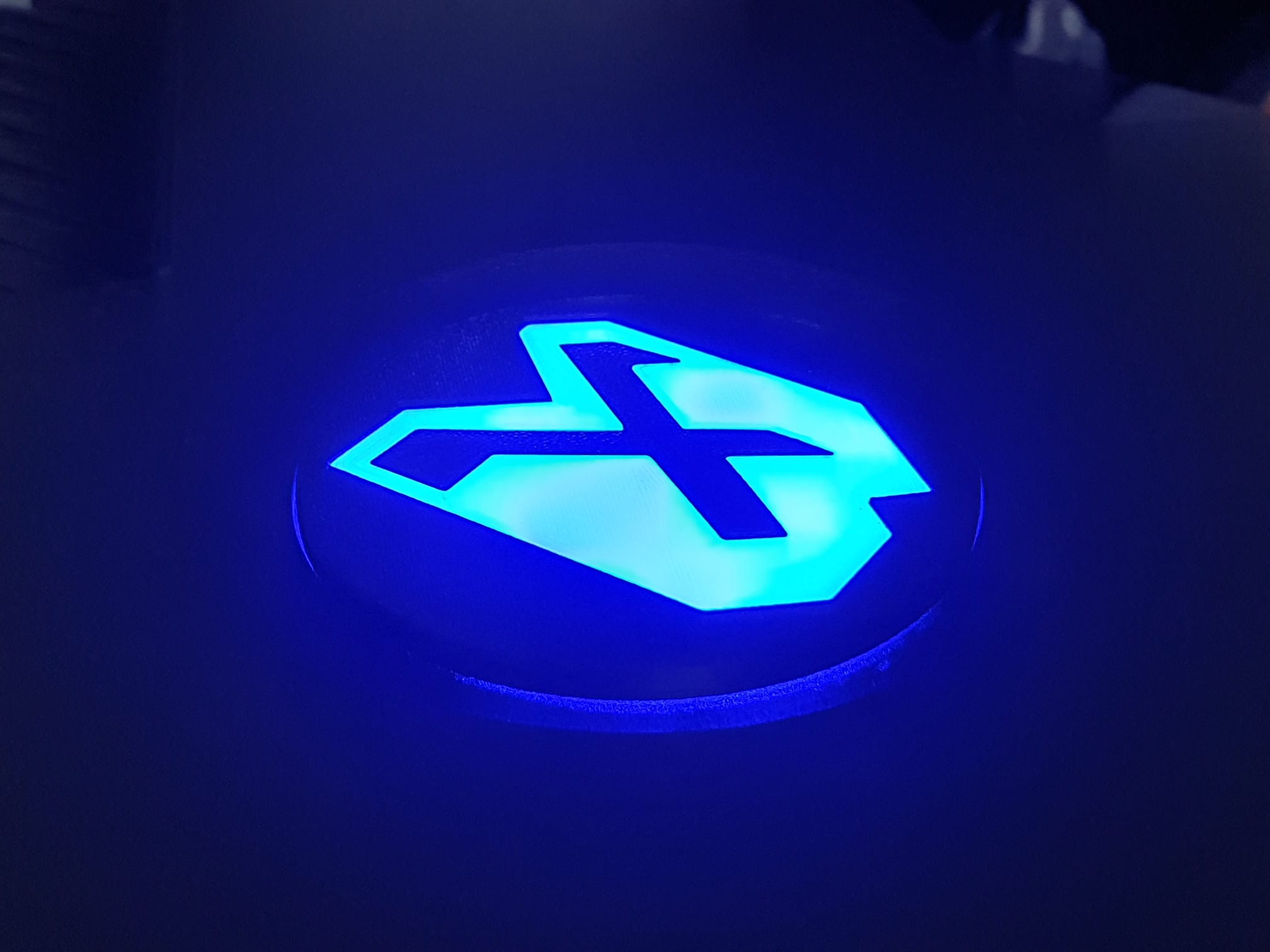 3D file Xecuter 3 Logo Jewel for Xbox Classic・3D printing model to ...