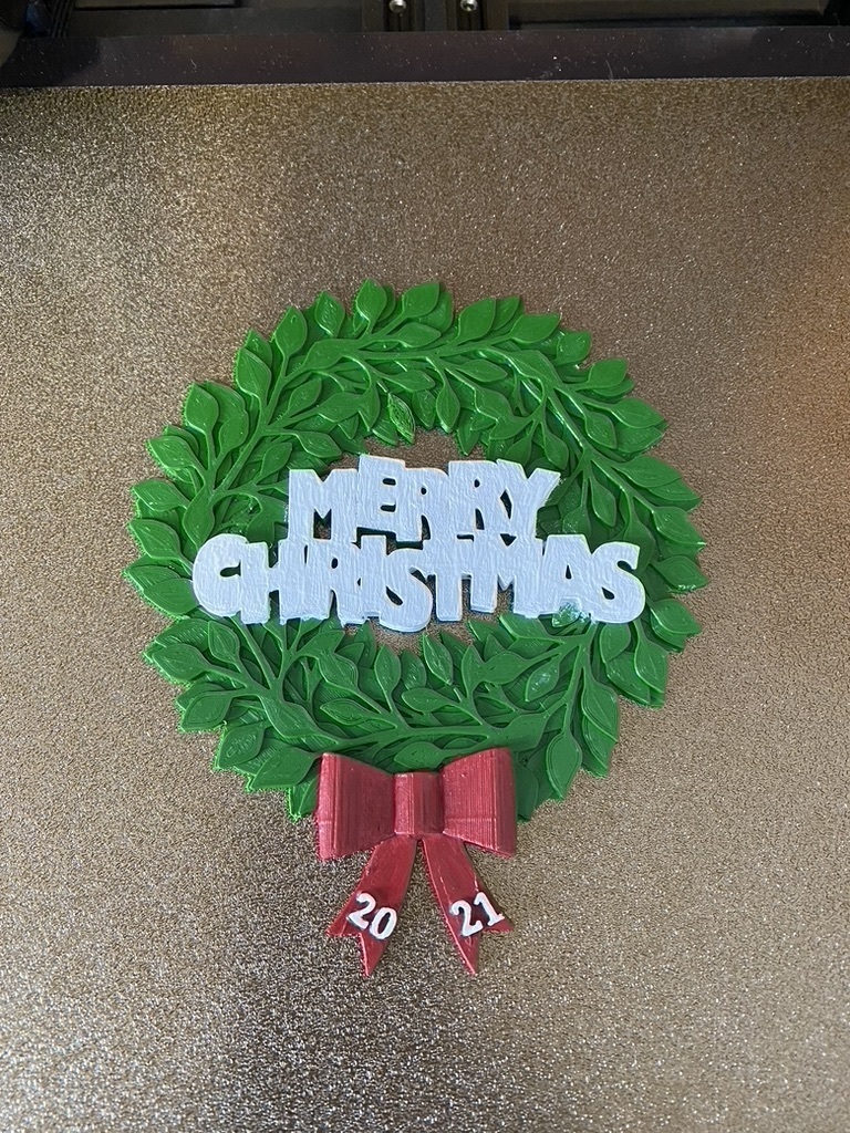 Free STL file Christmas wreath 2021・3D printable model to download・Cults