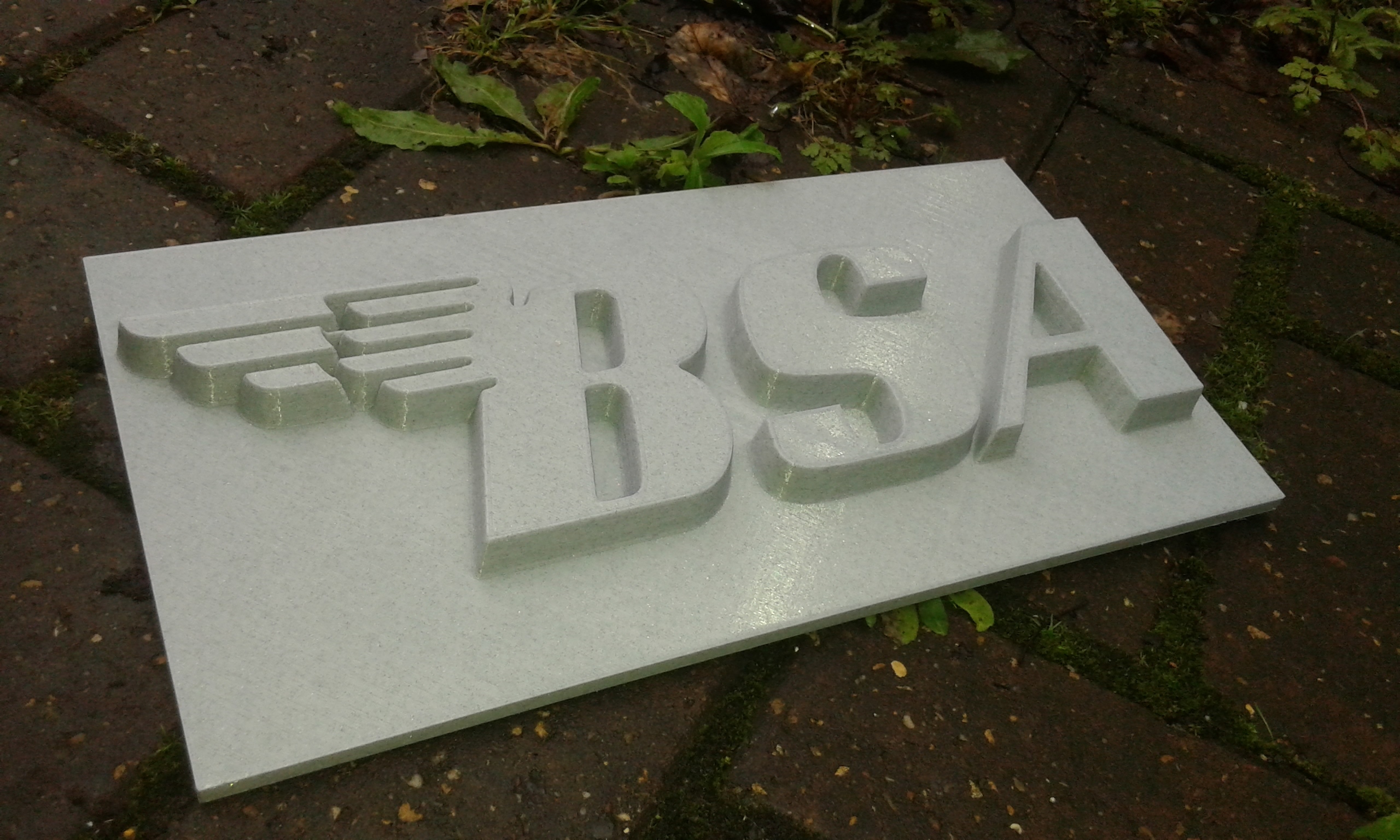 STL file BSA BIRMINGHAM SMALL ARMS 3D WALL BADGE SUPPORTLESS・3D print ...