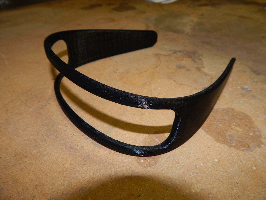 Free STL file Solar Eclipse Sunglasses ☀️・3D printable object to ...