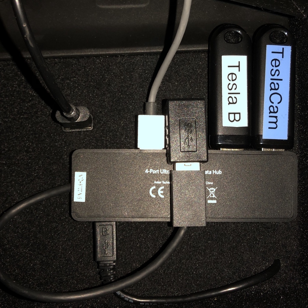 Free 3D file Tesla Model 3 USB Cubby・3D print design to download・Cults