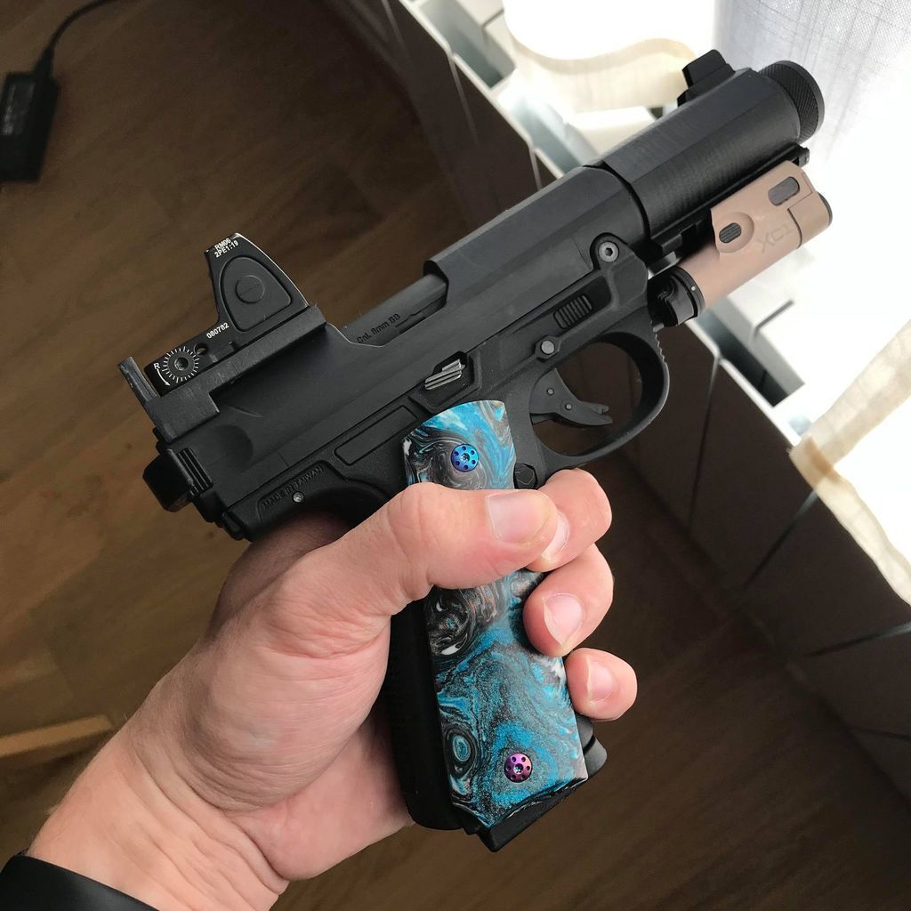 Free STL file RMR Mount for AAP01 👽・3D print design to download・Cults