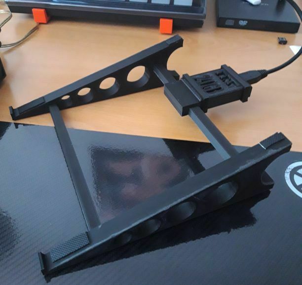 Free 3D file MPC ONE tilt stand・3D printing idea to download・Cults