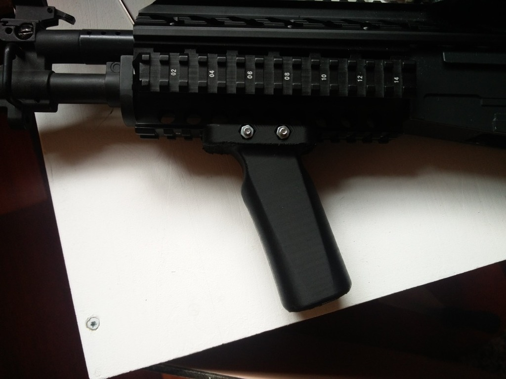 Free STL file Angled Foregrip (Worker)・3D print design to download・Cults